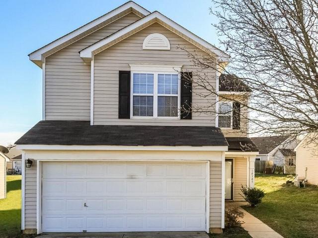 3 Bedroom Home for Rent at 10305 Green Hedge Ave, Charlotte, NC 28269 Davis Lake Eastfield