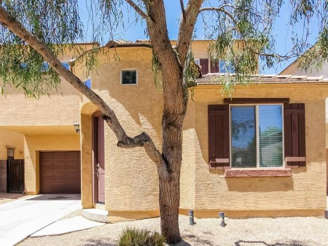 3 Bedroom Home for Rent at 10320 W Devonshire Ave, Phoenix, AZ 85037 Villa de Paz