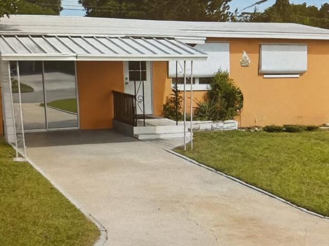 3 Bedroom Home for Rent at 10495 118th Ave #NA, Largo, FL 33773 Orange Lake Village