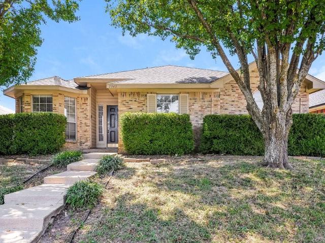 3 Bedroom Home for Rent at 1040 Glencrest Dr, Cedar Hill, TX 75104 Windsor Park