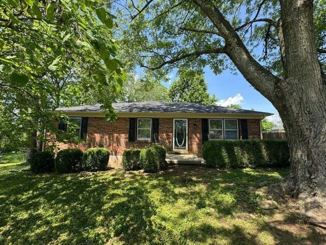 3 Bedroom Home for Rent at 105 Aster Pl, Nicholasville, KY 40356