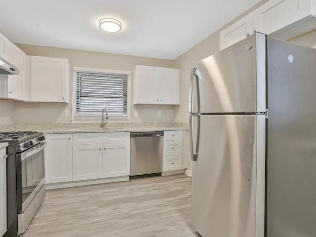 3 Bedroom Home for Rent at 10640 Greatford Ct, Charlotte, NC 28215 Silverwood