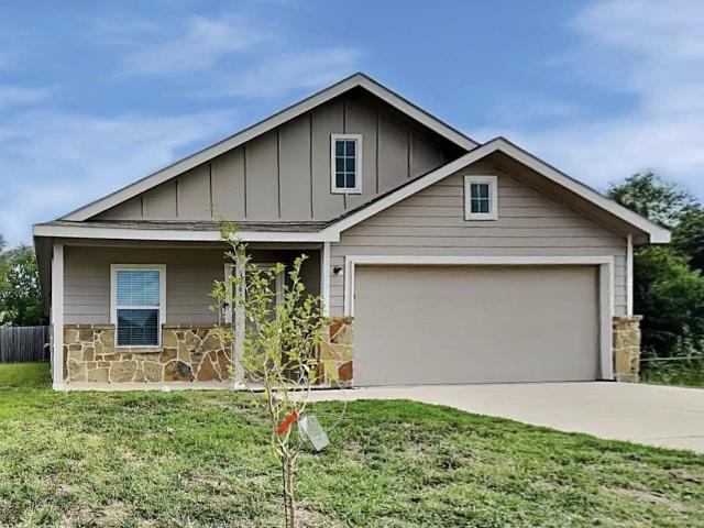 3 Bedroom Home for Rent at 10646 Sewell Cir #NA, Dallas, TX 75253 Rylie