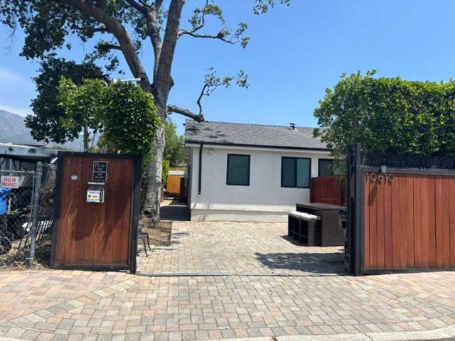 3 Bedroom Home for Rent at 10610 Rhodesia Ave, Los Angeles, CA 91040 Sunland Tujunga