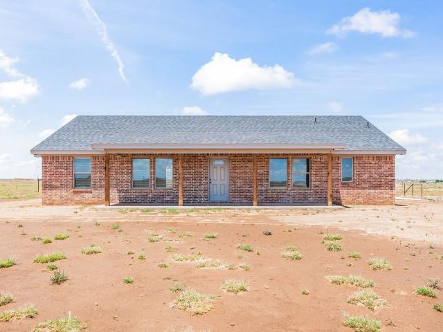3 Bedroom Home for Rent at 10611 E County Road 7400, Slaton, TX 79364
