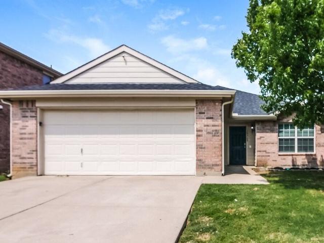 3 Bedroom Home for Rent at 10769 Braemoor Dr, Fort Worth, TX 76052 Emerald Park North