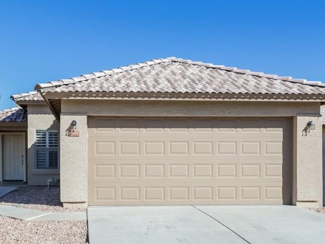 3 Bedroom Home for Rent at 10898 W Alvarado Rd, Avondale, AZ 85392 Crystal Gardens