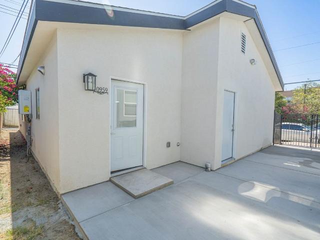 3 Bedroom Home for Rent at 10959 Collins St, Los Angeles, CA 91601 Mid Town North Hollywood