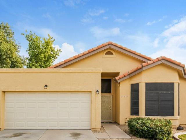 3 Bedroom Home for Rent at 10905 W Poinsettia Dr, Avondale, AZ 85392 Garden Lakes