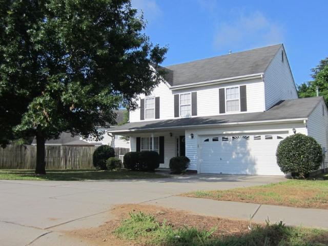 3 Bedroom Home for Rent at 10918 Elm Bend Dr, Charlotte, NC 28273 Steele Creek