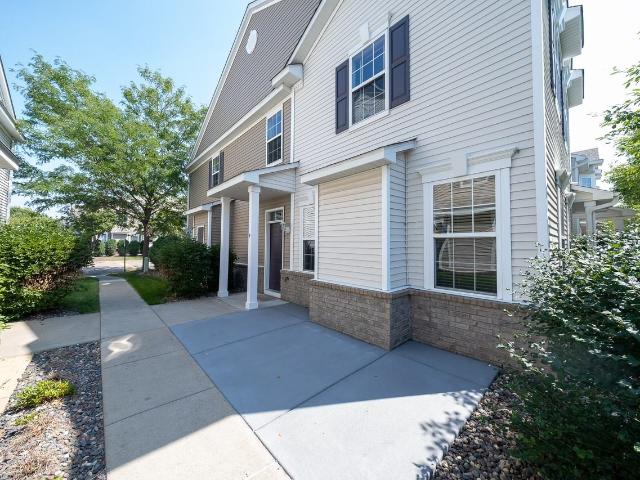 3 Bedroom Home for Rent at 10930 Fergus St Ne #1, Blaine, MN 55449