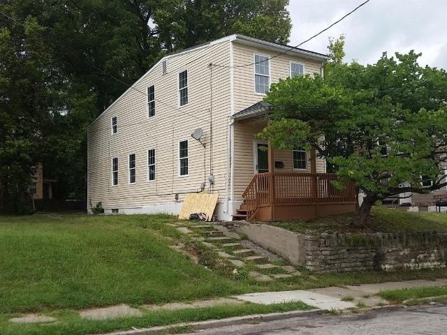 3 Bedroom Home for Rent at 1105 Carson Ave, Cincinnati, OH 45205 East Price Hill