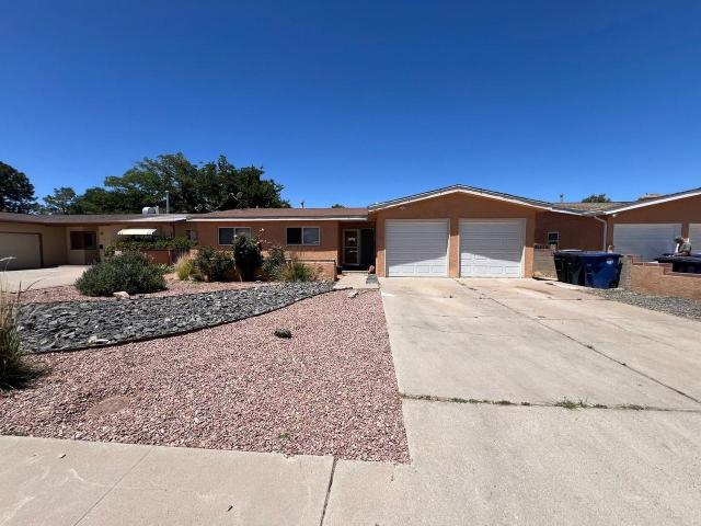 3 Bedroom Home for Rent at 1109 Chama St Ne, Albuquerque, NM 87110 Jerry Cline Park