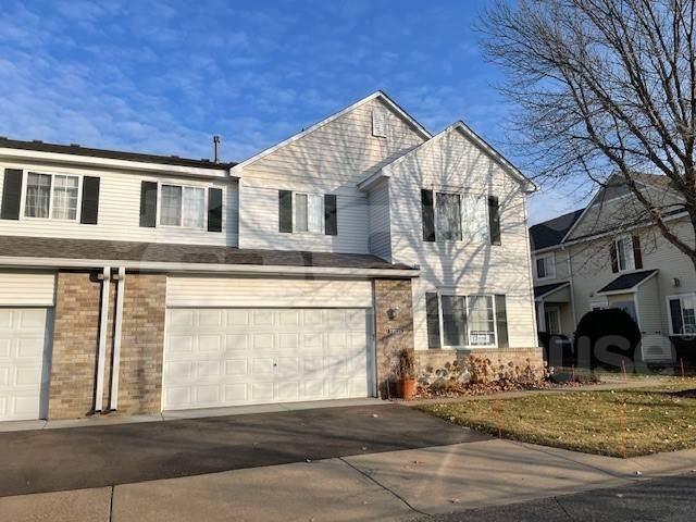 3 Bedroom Home for Rent at 11011 Oak Grove Cir #B, Woodbury, MN 55129