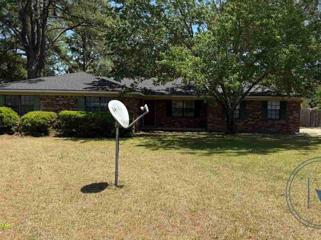 3 Bedroom Home for Rent at 1110 Hickory St, Hinesville, GA 31313 Cherokee Rose Country Club