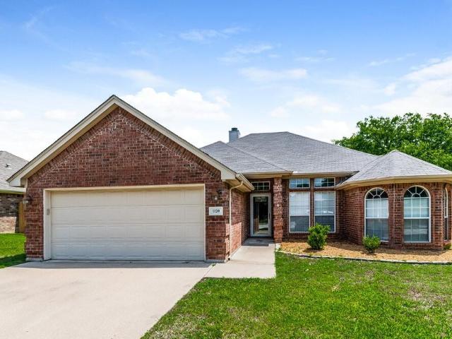 3 Bedroom Home for Rent at 1120 Highcrest Dr, Burleson, TX 76028