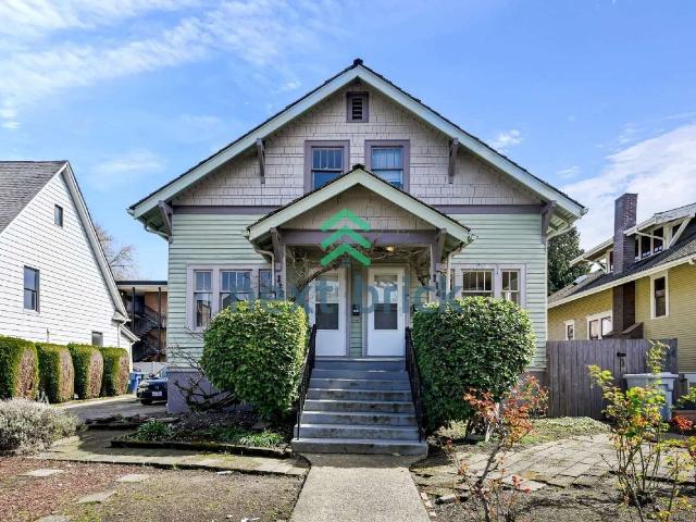 3 Bedroom Home for Rent at 112 Wells Ave S, Renton, WA 98057 Downtown Renton
