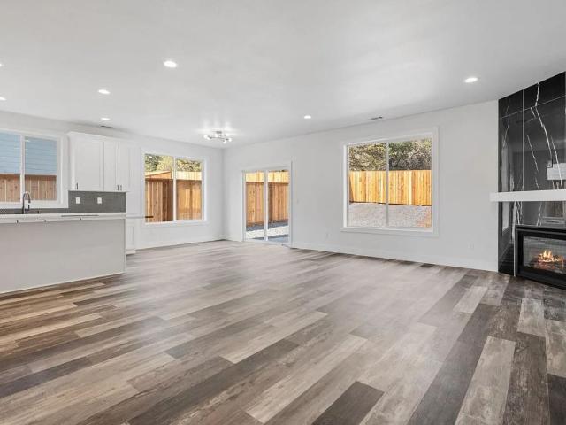 3 Bedroom Home for Rent at 1164 W Ridge Dr, Klamath Falls, OR 97601