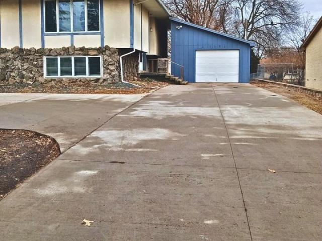 3 Bedroom Home for Rent at 1171 County B Road West #1, Roseville, MN 55113 Roseville