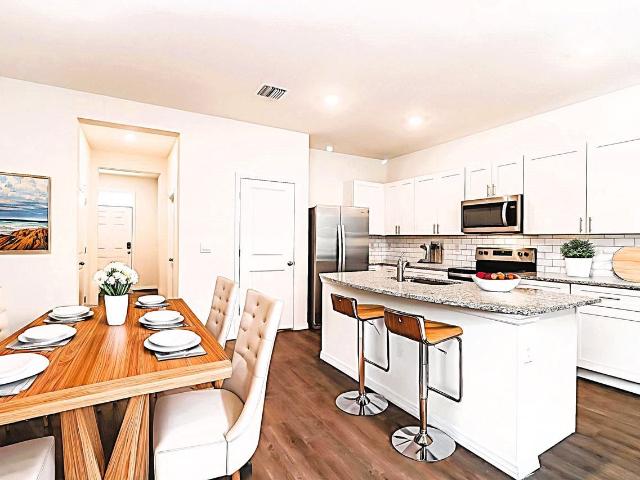 3 Bedroom Home for Rent at 11978 Stoneport Pl, Riverview, FL 33569
