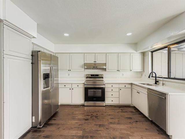 3 Bedroom Home for Rent at 11907 Leisure Dr, Dallas, TX 75243