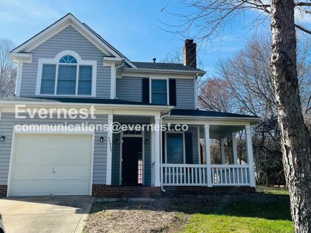 3 Bedroom Home for Rent at 11925 Long Forest Drive, Charlotte, NC 28269 Davis Lake Eastfield