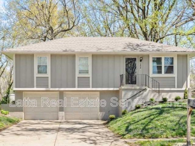 3 Bedroom Home for Rent at 1204 S Ward Pkwy, Blue Springs, MO 64014 Blue Springs Manor South