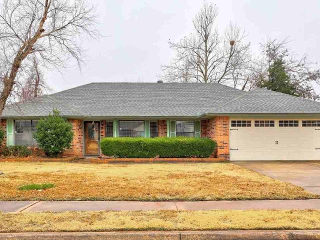 3 Bedroom Home for Rent at 1208 Ne 22nd St, Moore, OK 73160