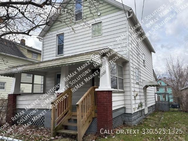 3 Bedroom Home for Rent at 1200 Girard St, Akron, OH 44301 South Akron