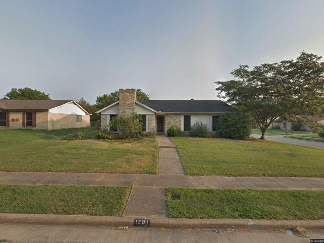3 Bedroom Home for Rent at 1201 Meadow Creek Dr, Lancaster, TX 75146 Meadow Creek