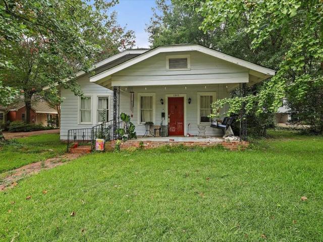 3 Bedroom Home for Rent at 1203 Greymont Ave, Jackson, MS 39202