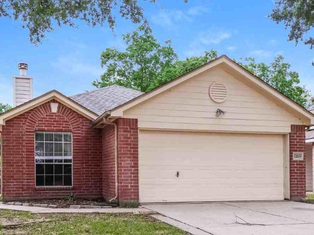 3 Bedroom Home for Rent at 12119 Bowsman Dr, Tomball, TX 77377