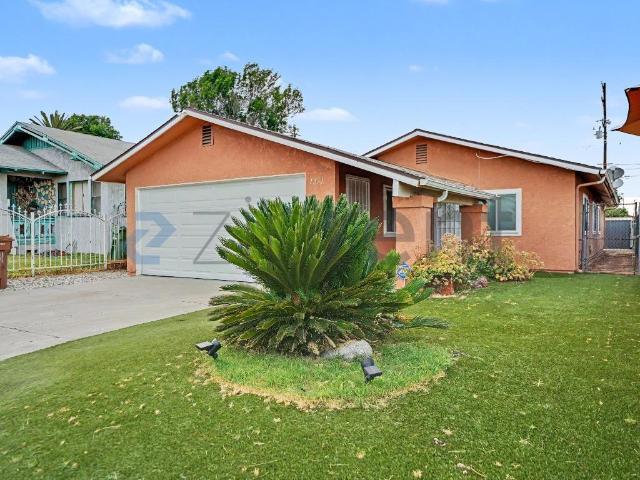 3 Bedroom Home for Rent at 1231 W 87th St, Westmont, CA 90044 Westmont
