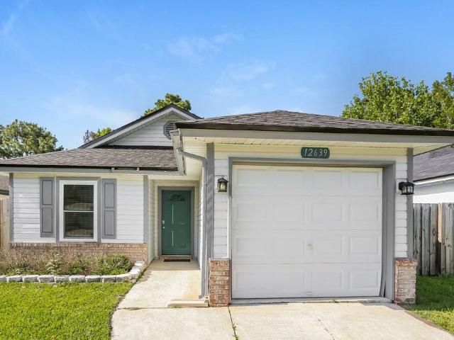 3 Bedroom Home for Rent at 12639 Ashmore Green Dr N, Jacksonville, FL 32246 Golden Glades The Woods