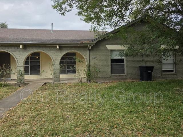 3 Bedroom Home for Rent at 12722 Shannon Hills Dr, Houston, TX 77099 Alief