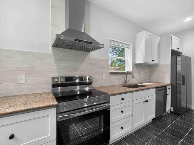 3 Bedroom Home for Rent at 12910 74th Ave S #B, Bryn Mawr Skyway, WA 98178 Bryn Mawr Skyway