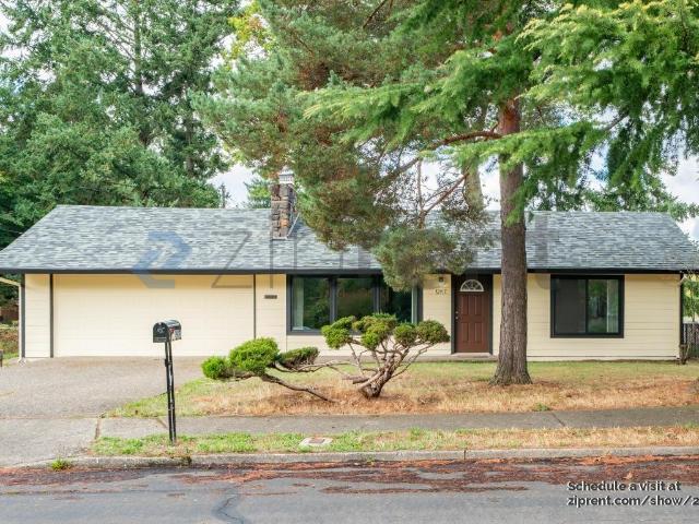 3 Bedroom Home for Rent at 12917 Ne Holladay St, Portland, OR 97230 Hazelwood