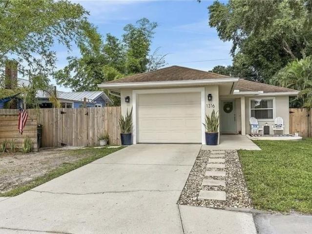 3 Bedroom Home for Rent at 1316 Charlotte Ave, Sarasota, FL 34239