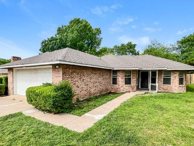 3 Bedroom Home for Rent at 1311 Mallard Dr, Desoto, TX 75115