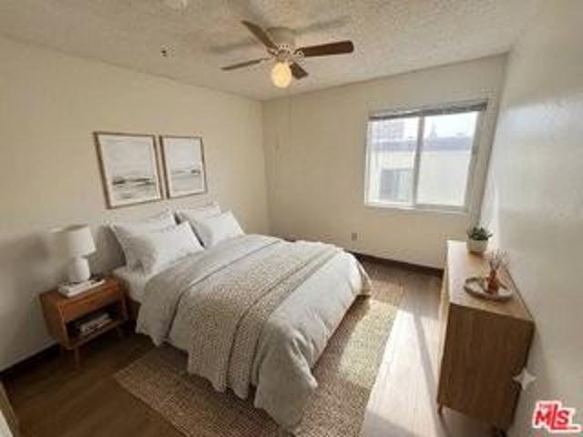 3 Bedroom Home for Rent at 1328 9th St #F, Santa Monica, CA 90401 Mid City