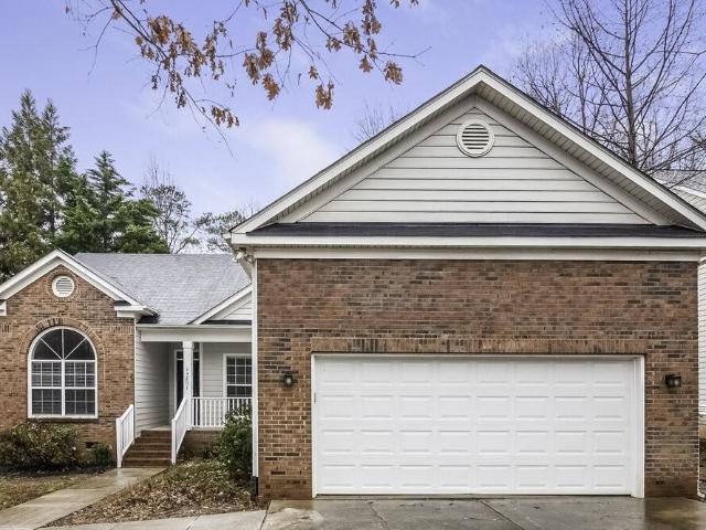 3 Bedroom Home for Rent at 13201 Peacock Ln, Charlotte, NC 28215 Bradfield Farms