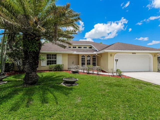 3 Bedroom Home for Rent at 13515 Northumberland Cir, Wellington, FL 33414 Greenview Shores of Wellington