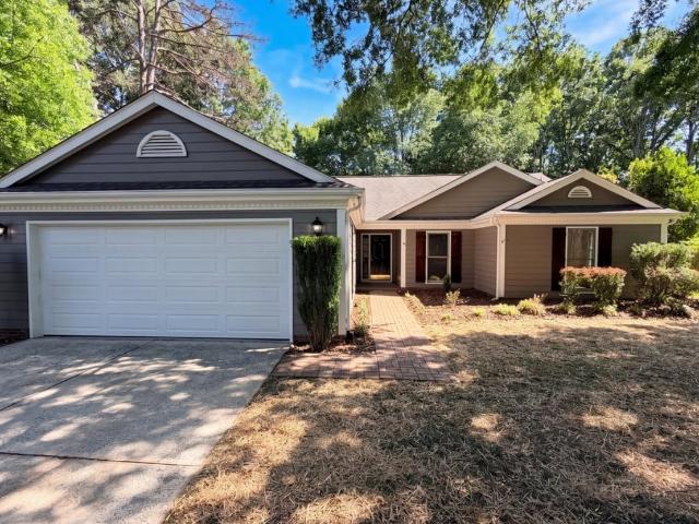 3 Bedroom Home for Rent at 13622 Tynecastle Ln, Matthews, NC 28105