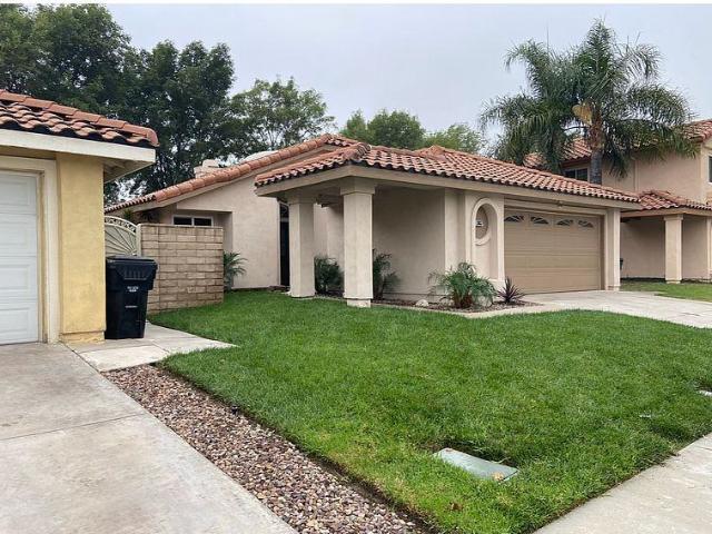3 Bedroom Home for Rent at 13637 Lighthouse Court, Fontana, CA 92336 West End
