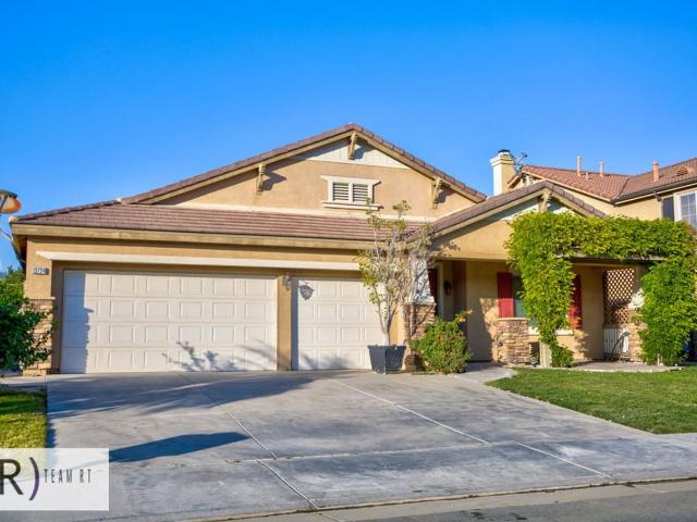 3 Bedroom Home for Rent at 13724 Beaconsfield Ln, Eastvale, CA 92880