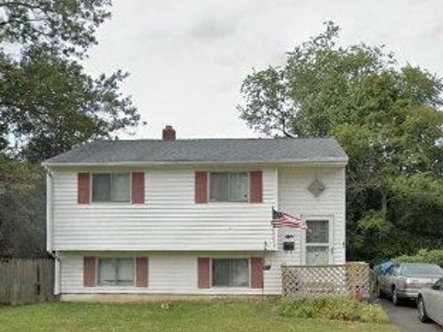 3 Bedroom Home for Rent at 17 W Balbach Ave, New Castle, DE 19720