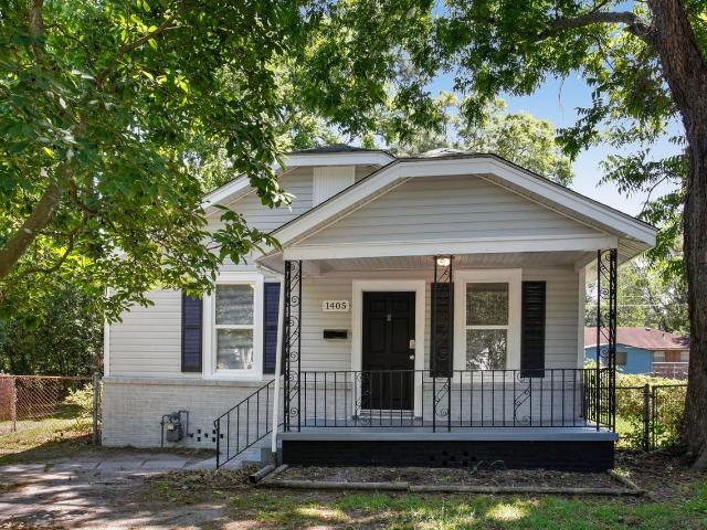3 Bedroom Home for Rent at 1405 E 32nd St, Savannah, GA 31404 Live Oak