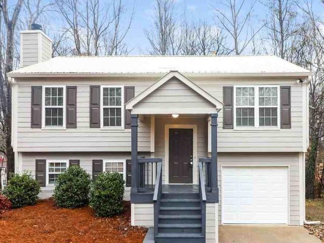 3 Bedroom Home for Rent at 140 Birch Rill Dr, Alpharetta, GA 30022