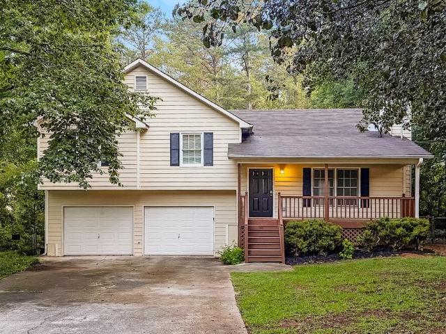3 Bedroom Home for Rent at 140 Loxley Ct, Douglasville, GA 30134