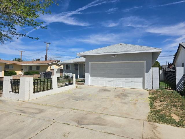 3 Bedroom Home for Rent at 1415 Boyden Ave, Lancaster, CA 93534 Desert View